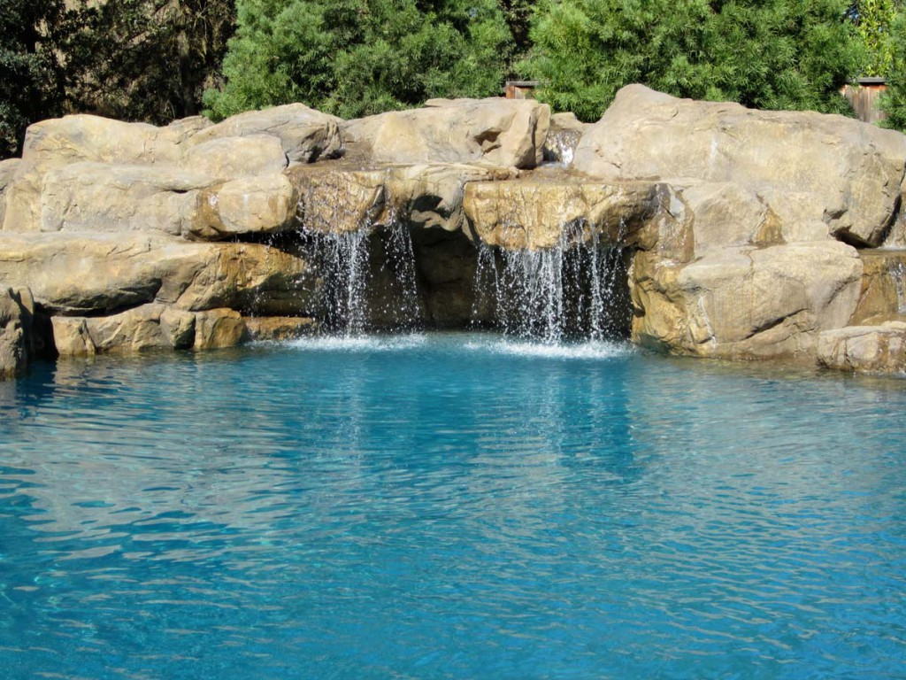 Artificial Waterfalls - Modern Landscape Trends